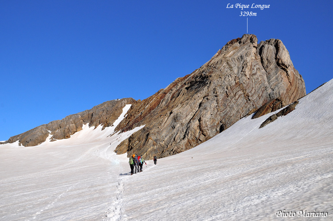 Randonnée Vignemale (Pique Longue) 3298m – Les Topos Pyrénées par Mariano