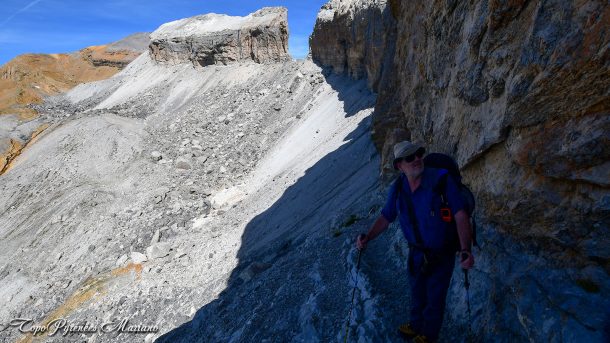 Randonnée au Mont Perdu (Monte Perdido) 3355m depuis le col des Tentes ...